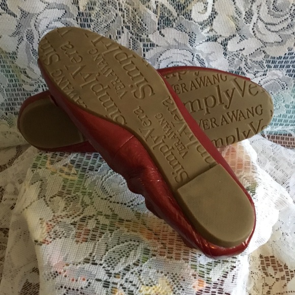 Simply Vera Vera Wang | Shoes | Stylish Vera Wang Leather Ballet ...